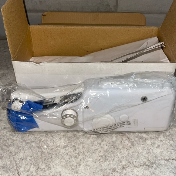 Smart Stitch | Other | Smart Stitch Handheld Sewing Machine Hand Held ...